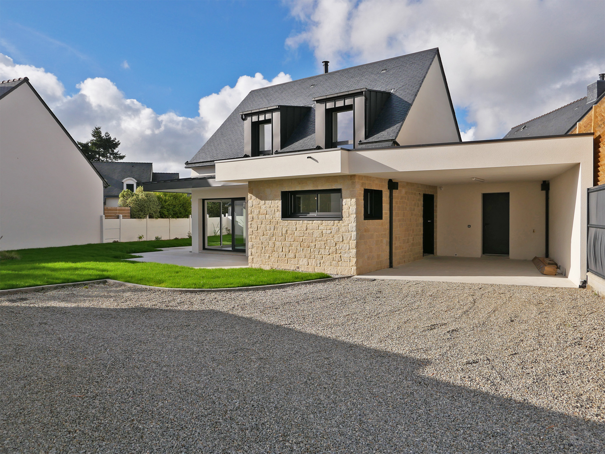 ᐅ Maison contemporaine à vendre à Vannes ≡ Demeures Marines