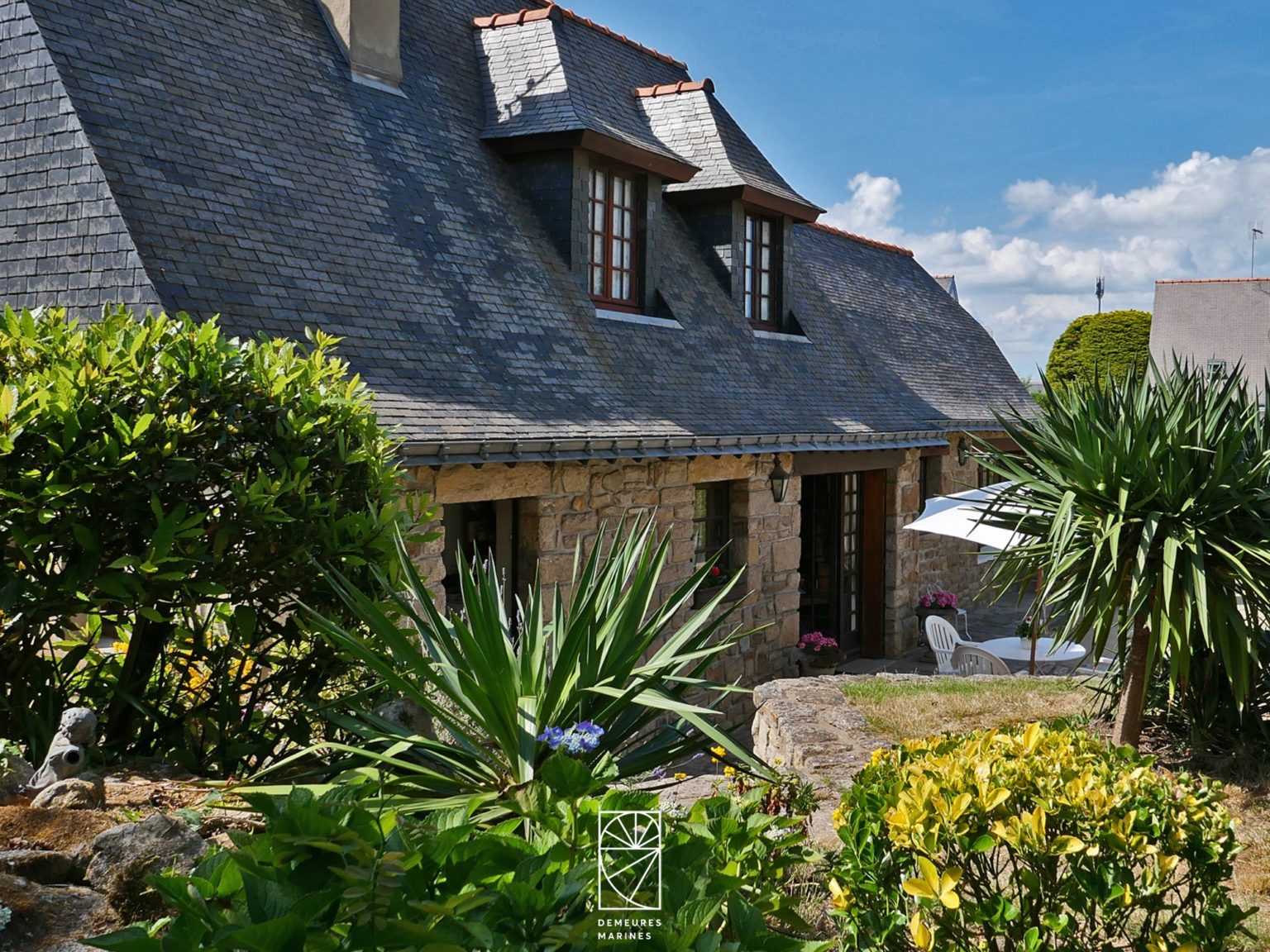 Maison bord de mer à vendre en Bretagne ≡ Demeures Marines